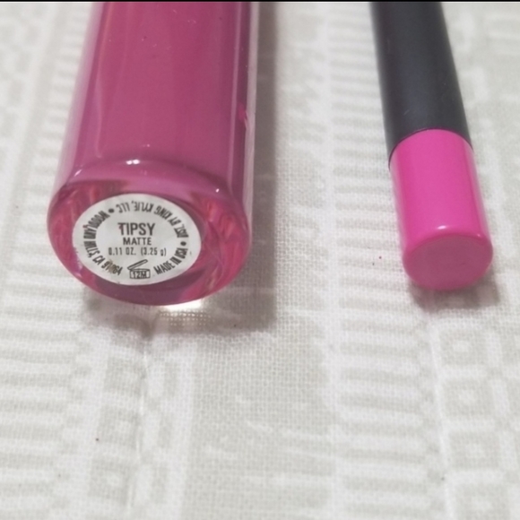 Kylie Cosmetics | Makeup | Kylie Cosmetics Tipsy Matte Liquid Lip Kit ...